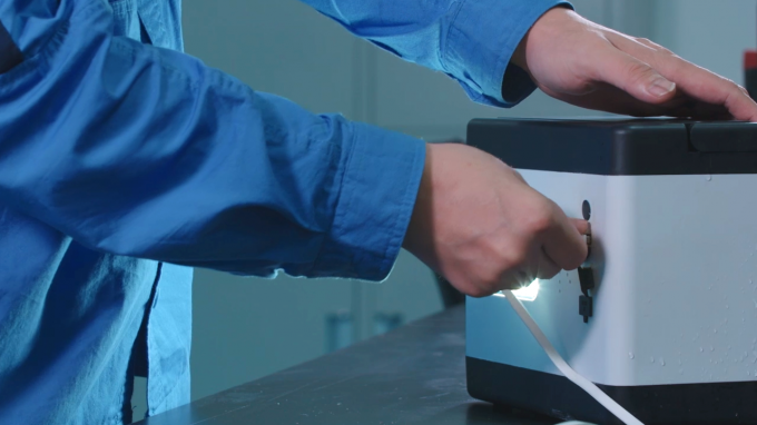 5V Aluminum Air Cell Charge Mobile Phones Emergency Rescue