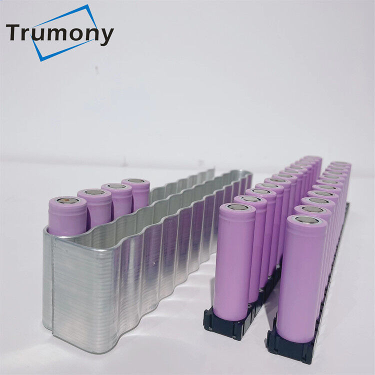 32700 Cylindrical Cells Battery Cooling Pack Snake Tube Plates For ...