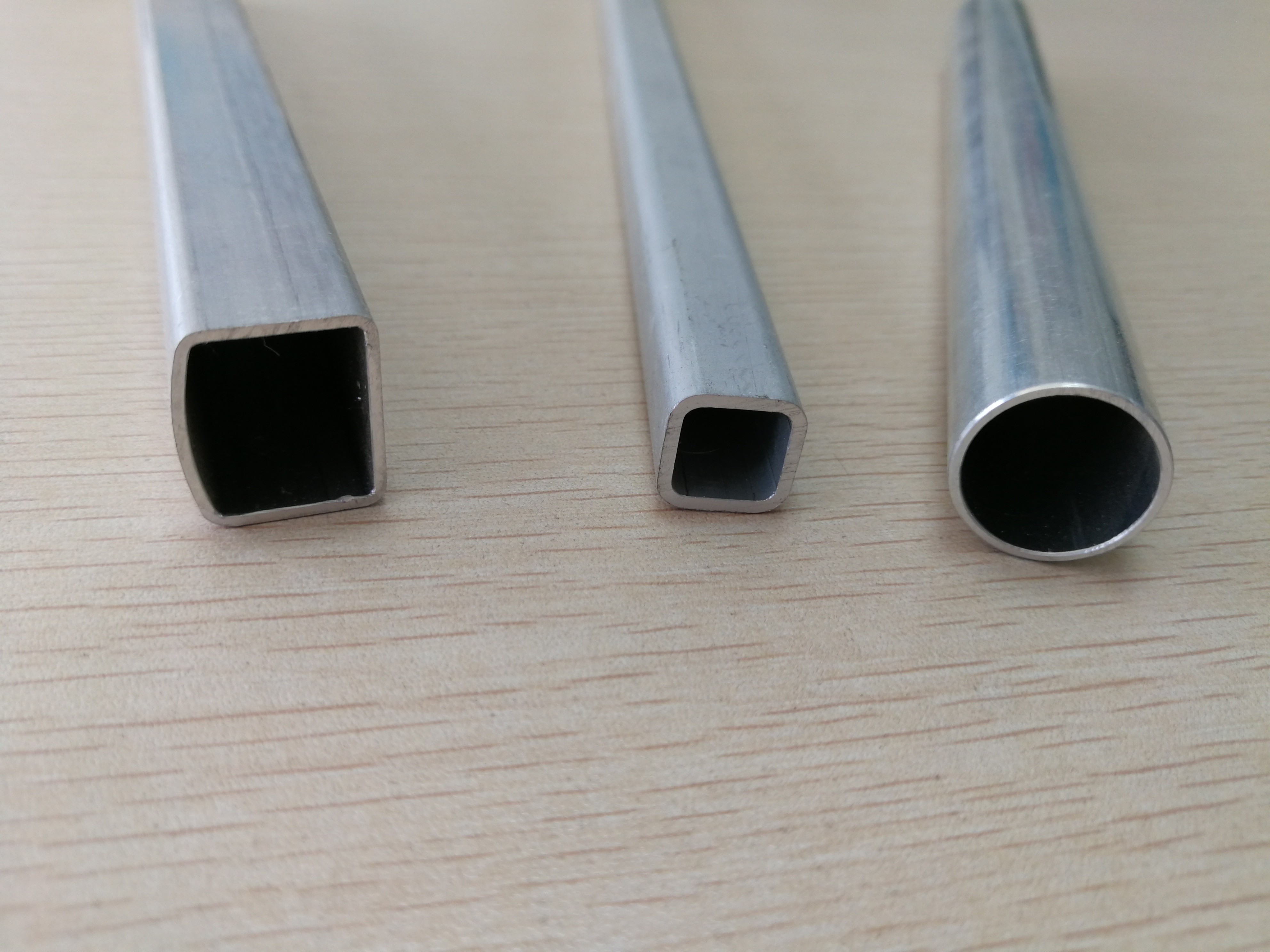Round / Rectangular / D Type Welded Aluminum Radiator Tube For ...
